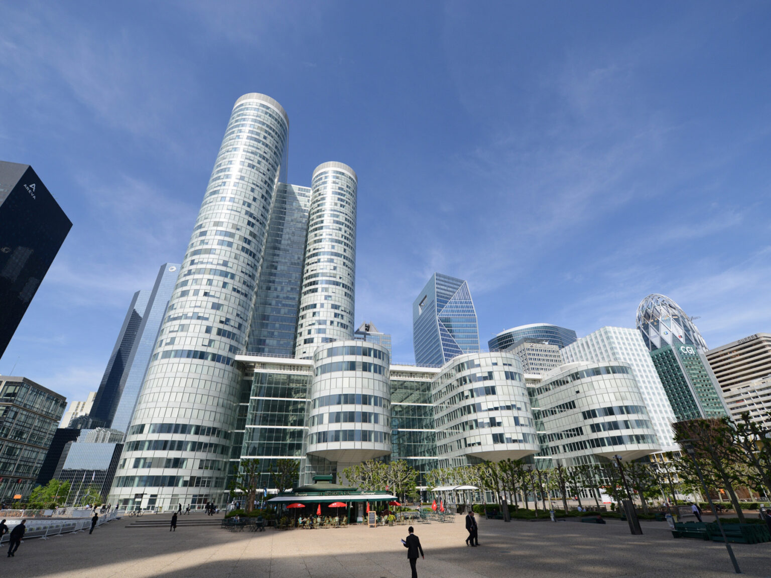 CONVERSION OF THE HSBC BANK IN THE CŒUR DEFENSE TOWER - Gesys Ingenierie
